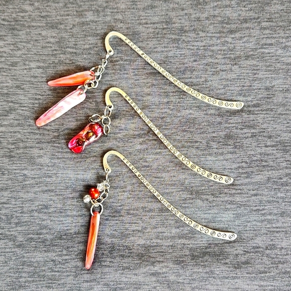 Hand Crafted | Other | Handmade 3 Shell And Silver Toned Metal ...